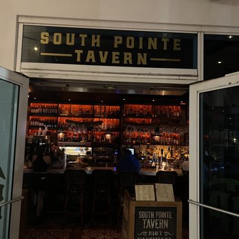 SOUTH POINTE TAVERN - Updated November 2024 - 180 Photos & 136 Reviews ...