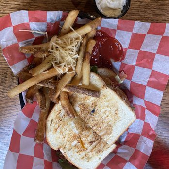 LEFT FIELD TAVERN - Updated July 2025 - 28 Photos & 49 Reviews - 12 W ...