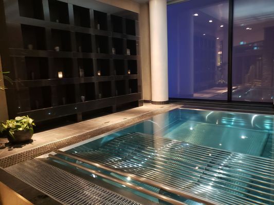 UPPER HOUSE SPA - 11 Photos - Massage - Mässans gata 24, Göteborg ...