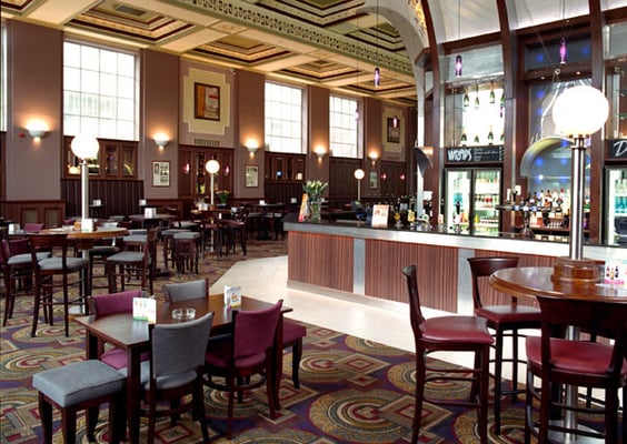 WETHERSPOONS - Updated July 2025 - 10 Reviews - Crescent Road ...