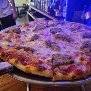 MUSCOOT TAVERN - Updated December 2025 - 214 Photos & 272 Reviews - 105 ...