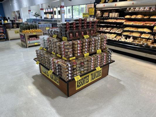 GALA FRESH - Updated January 2026 - 23 Photos - 4624 Hypoluxo Rd ...