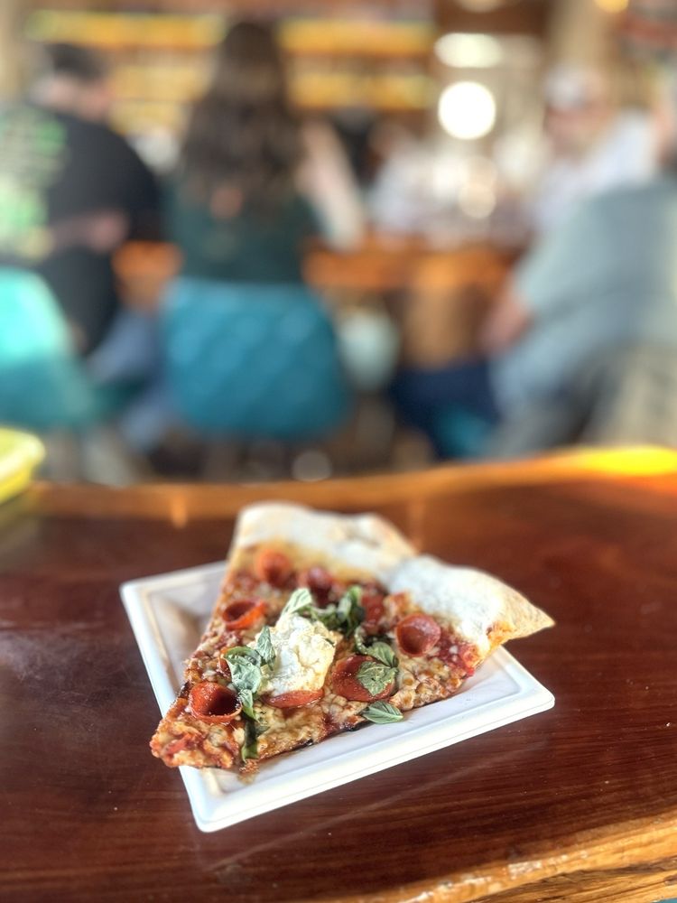 FLUID STATE BEER GARDEN - Updated August 2025 - 611 Photos & 520 ...