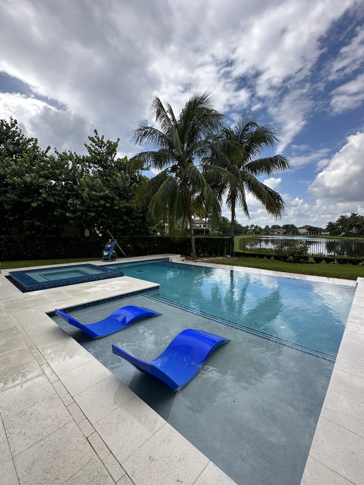 POOL OF AMERICA - 12 Photos - 407 Lincoln Rd, Miami Beach, Florida ...