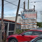 HERBIE’S BAR AND CHOWDER HOUSE - 364 Photos & 451 Reviews - Bars - 6350 ...
