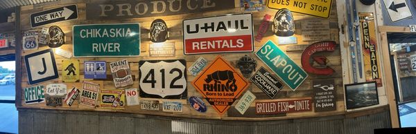 FLAT CREEK - Updated January 2026 - 63 Photos & 65 Reviews - 215 S E St ...