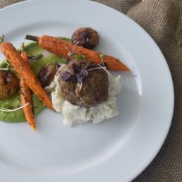 NEWBROOK KITCHEN - Updated March 2025 - 34 Photos - 106 Elm St ...