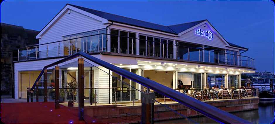 ISLAND BAR & RESTAURANT - Updated September 2025 - Pipers Island ...