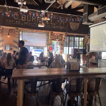 HUDSON HALL - Updated August 2025 - 611 Photos & 345 Reviews - 364 ...