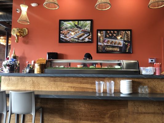 ELEPHANT 8 THAI CUISINE & SUSHI - Updated 05/2025 - 38 Photos - 52 N ...