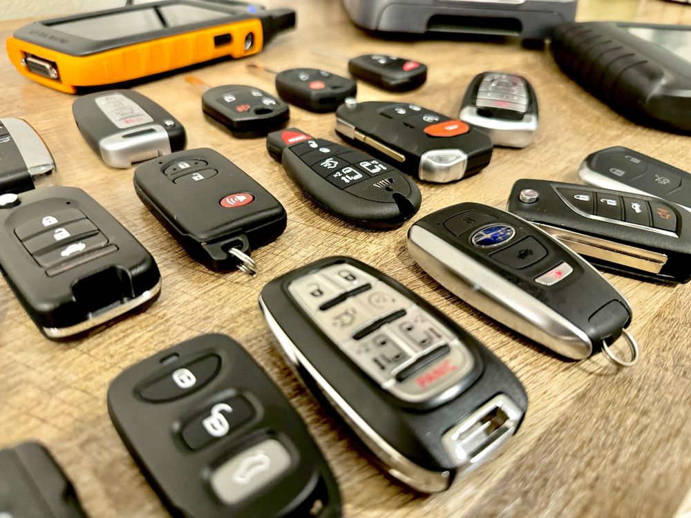 RED PANDA LOCKSMITH - Updated August 2025 - 15 Photos - Puyallup ...