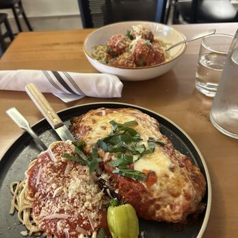 RADUNO - Updated January 2025 - 223 Photos & 174 Reviews - 1318 S Main ...