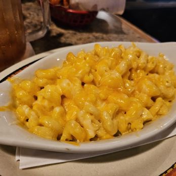 New Jesters Lounge - Cheap - Beer, Wine & Spirits - Updated June 2025 ...