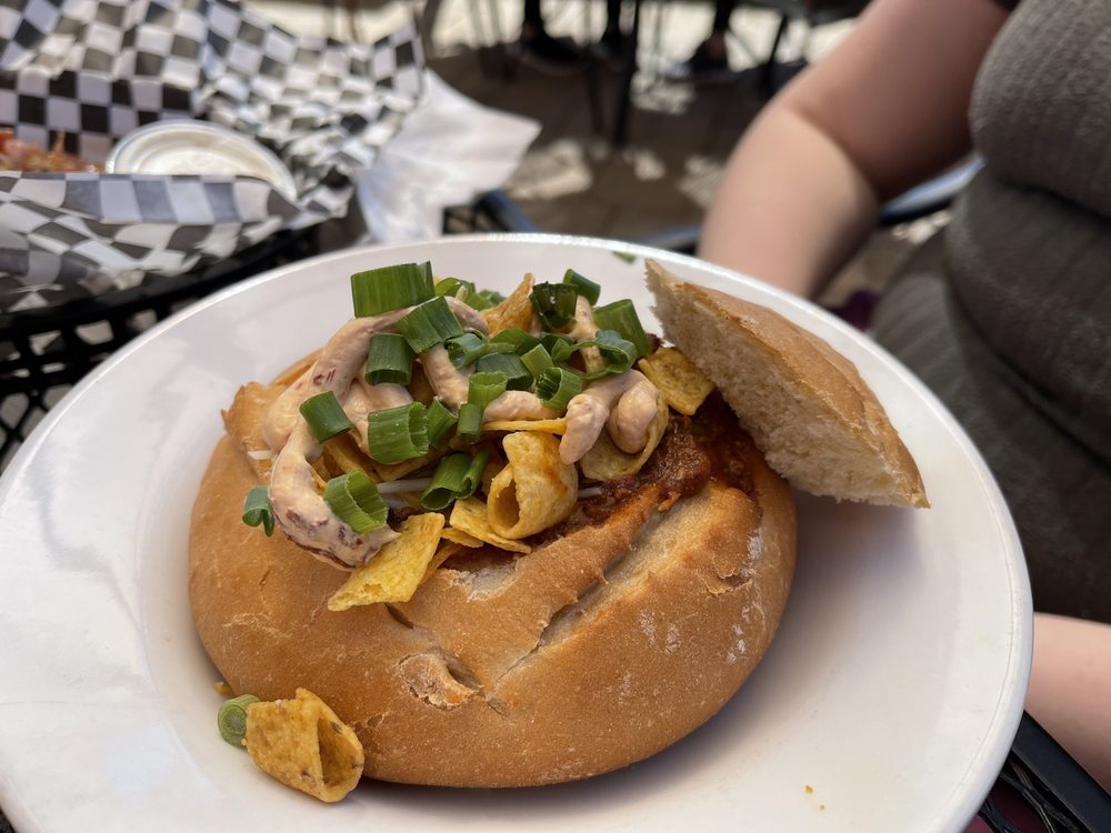 THE YARDE TAVERN - Updated April 2025 - 228 Photos & 286 Reviews - 1658 ...