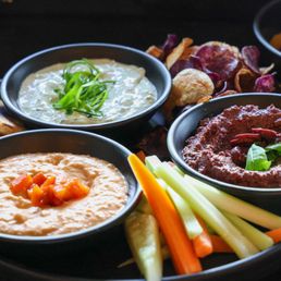 BANYANS CRAFT KITCHEN AND LOUNGE - Updated August 2025 - 287 Photos ...