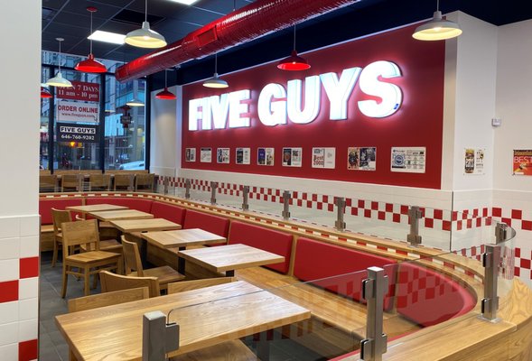 FIVE GUYS - Updated June 2024 - 24 Photos & 14 Reviews - 80 Maiden Ln ...