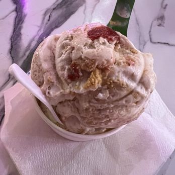 SWEET SIN BAKERY & CAFE - Updated April 2025 - 576 Photos & 137 Reviews ...