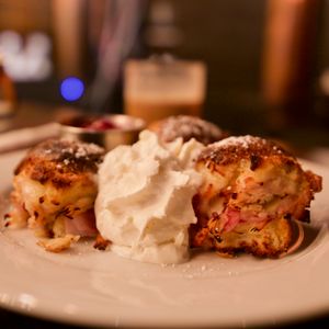 THE GLASS DIE - 107 Photos & 111 Reviews - Beer Bar - 675 Holcomb Ave ...