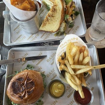 BASIN 141 - Updated September 2024 - 1049 Photos & 493 Reviews - 402 S ...