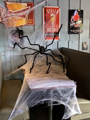 DAMAN’S BAR AND GRILL - Updated October 2024 - 58 Photos & 129 Reviews ...