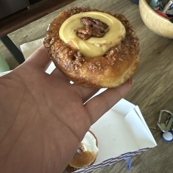 MAGIC DONUTS & COFFEE - Updated July 2024 - 309 Photos & 126 Reviews ...