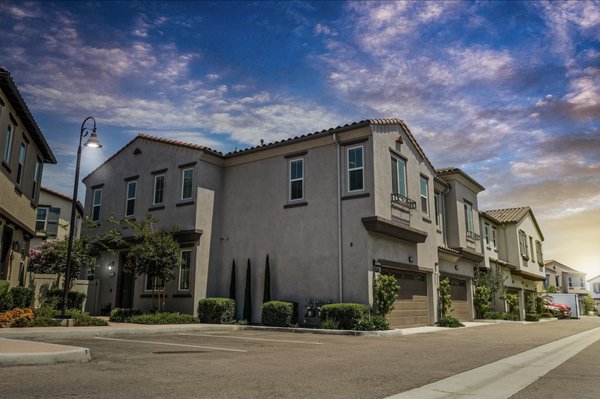 DECKER REAL ESTATE - Updated October 2025 - 33 Photos - 603 Seagaze Dr ...