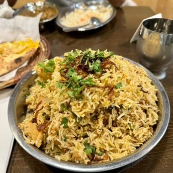 PAKWAN RESTAURANT - Updated June 2024 - 639 Photos & 500 Reviews - 1140 ...