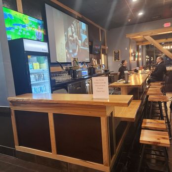 CROOKED CATTLE - Updated October 2025 - 69 Photos & 28 Reviews - 290 W ...