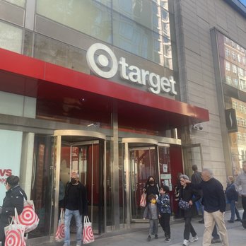 TARGET - Updated December 2025 - 722 Photos & 43 Reviews - 150 E 86th ...