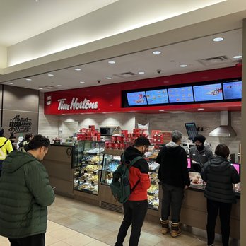 TIM HORTONS - Updated September 2025 - 20 Photos - Fairview Mall, 1800 ...