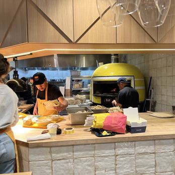 YELLOW THE CAFE - Updated May 2024 - 515 Photos & 231 Reviews - 1524 ...