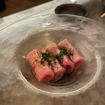 TOP ROE - Updated May 2025 - 132 Photos & 33 Reviews - 120 W 5th St ...