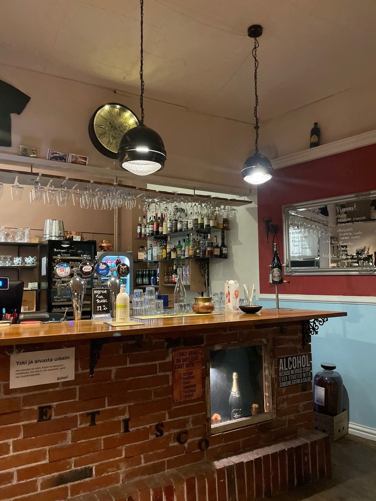 BAR & CAFE PETISCO - Updated February 2025 - Tehtaankatu 38, Helsinki ...