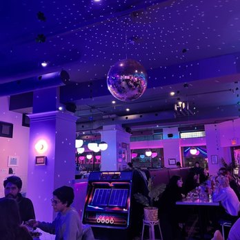 ELECTRIC DINER - Updated December 2025 - 44 Photos & 11 Reviews - 28 ...