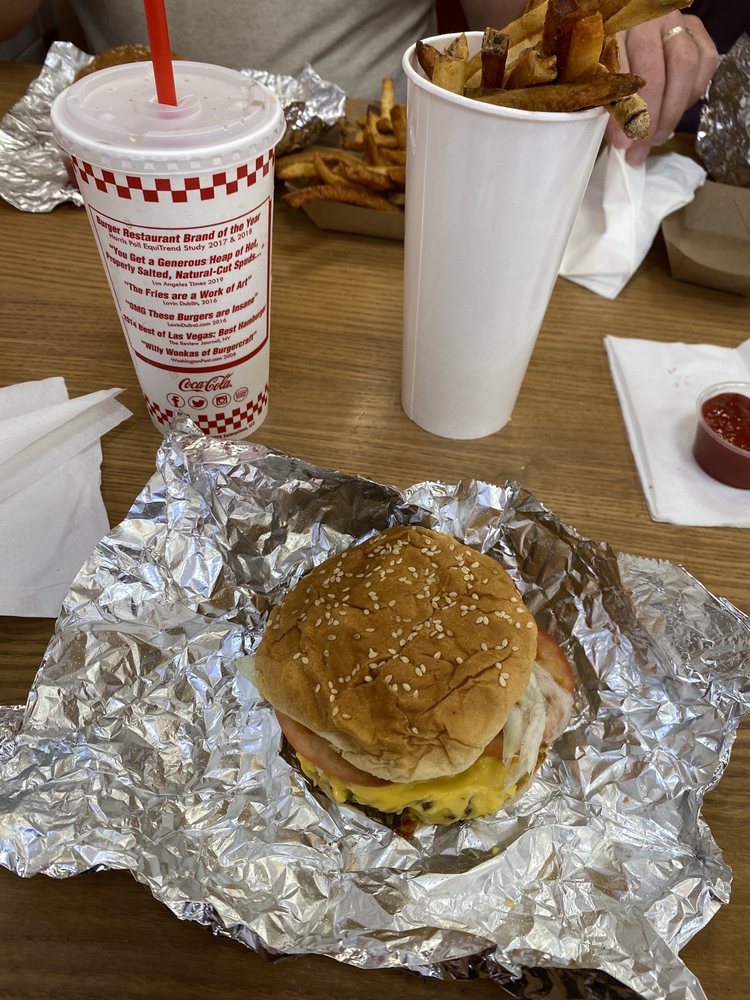 FIVE GUYS - Updated June 2024 - 83 Photos & 84 Reviews - 5230 Windward ...