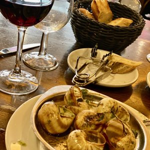 LE COLIMAÇON - 196 Photos & 140 Reviews - 44 rue Vieille du Temple ...