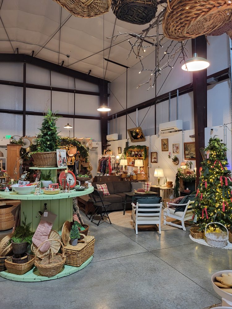THE DAISY & THE FERN ANTIQUES & HOME DECOR - Updated April 2026 - 194 ...