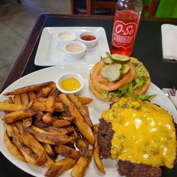 FIZZ BURGERS AND BOTTLES - 89 Photos & 217 Reviews - 7718 E 37th St ...