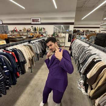 RED WHITE & BLUE THRIFT STORE - Updated December 2025 - 25 Photos ...