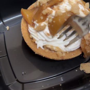 CHEF SHONDA - Updated October 2025 - 18 Photos - 3040 Bruxelles St, New ...