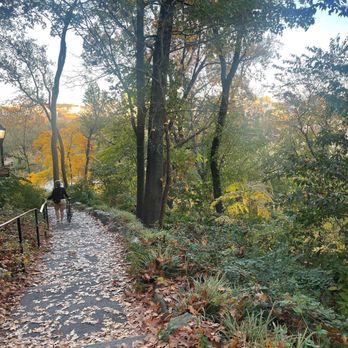 FORT TRYON PARK - 904 Photos & 294 Reviews - 1 Margaret Corbin Dr, New ...