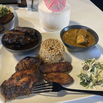 YAH MON - Updated July 2024 - 770 Photos & 835 Reviews - 301 W Platt St ...