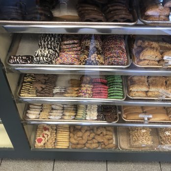 AVERSA’S ITALIAN BAKERY - Updated December 2025 - 37 Photos & 40 ...