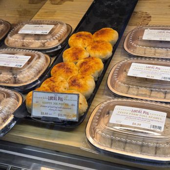 LOCAL PIG - Updated January 2026 - 176 Photos & 180 Reviews - 20 E 5th ...