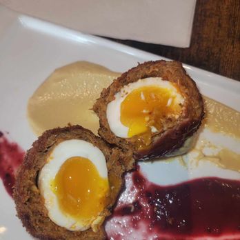 THE ROGUE ROUNDABOUT - Updated January 2025 - 55 Photos & 50 Reviews ...