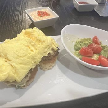 EQUES - Updated December 2025 - 441 Photos & 368 Reviews - 900 Bellevue ...