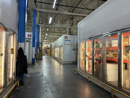 LAX-C - Updated January 2026 - 881 Photos & 275 Reviews - 1100 N Main ...