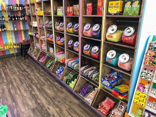 SUGAR MAKERY - COUNCIL BLUFFS - 16 Photos - 19278 Conifer Ln, Council ...