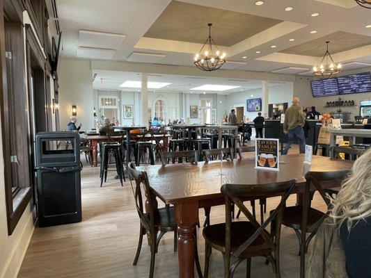 BLUEMONT STATION BREWERY - Updated November 2025 - 88 Photos & 56 ...