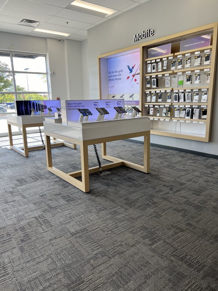 XFINITY STORE - Updated October 2025 - 18 Reviews - 2840 Patriot Blvd ...